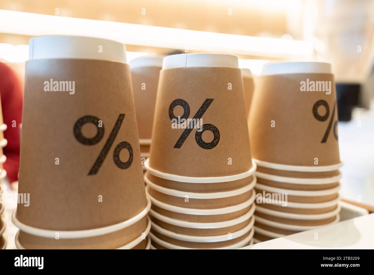 KYOTO, JAPAN - DEC 01, 2023 : Kyoto Arabica Cafe at Kiyomizu dera shrine area Stock Photo - Alamy