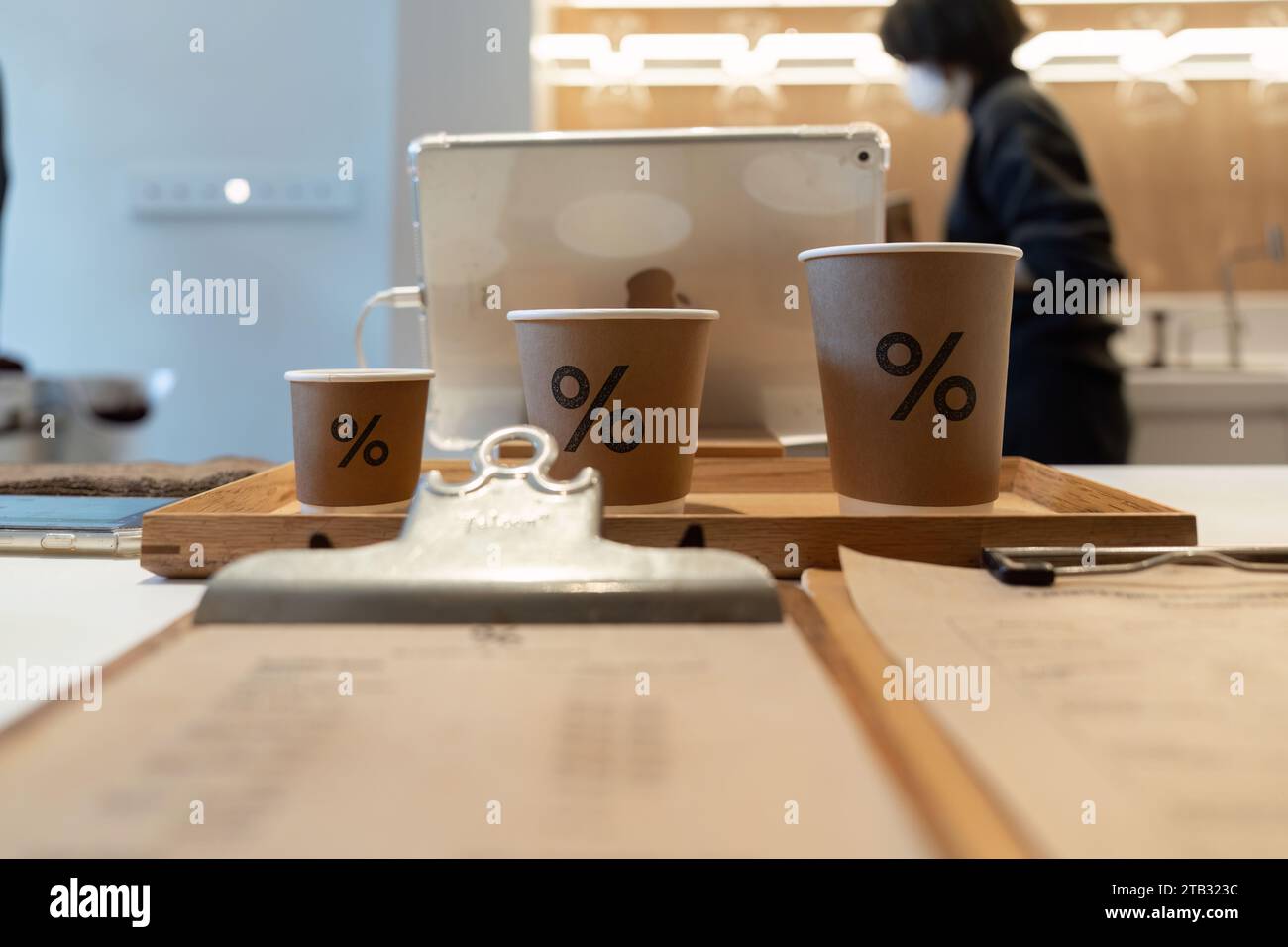 KYOTO, JAPAN - DEC 01, 2023 : Kyoto Arabica Cafe at Kiyomizu dera shrine area Stock Photo - Alamy