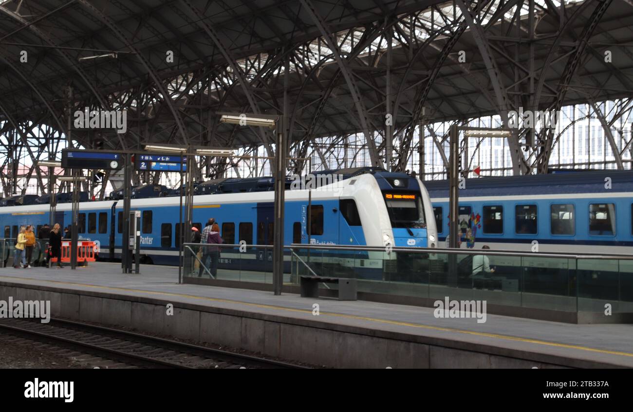 Praha hlavni nadrazi, Prague central station Stock Photo - Alamy