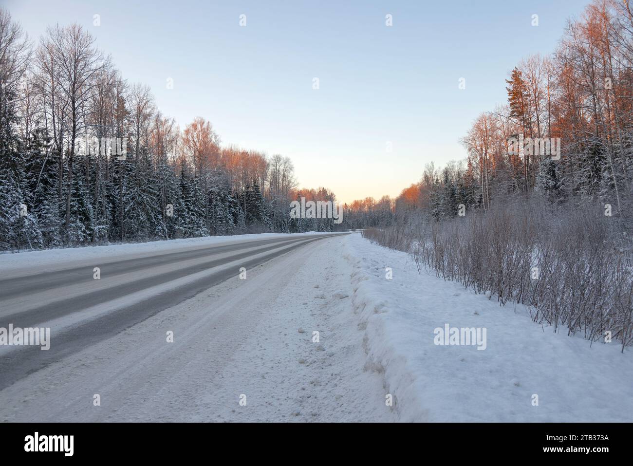 Russia setting hi-res stock photography and images - Alamy
