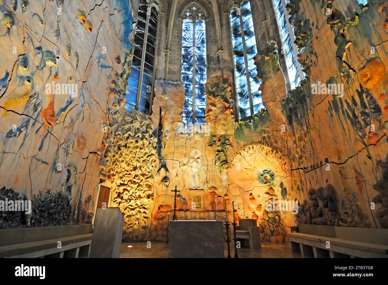 Palma de Mallorca Cathedral, Capilla del Santisimo mural from Miquel ...