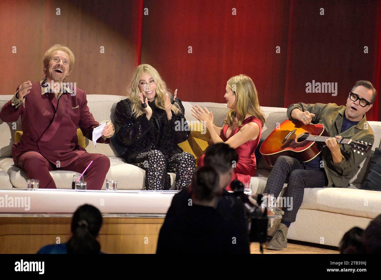 Thomas Gottschalk, Cher, Stefanie Stappenbeck und Jan Josef Liefers in der ZDF-Unterhaltungsshow ...