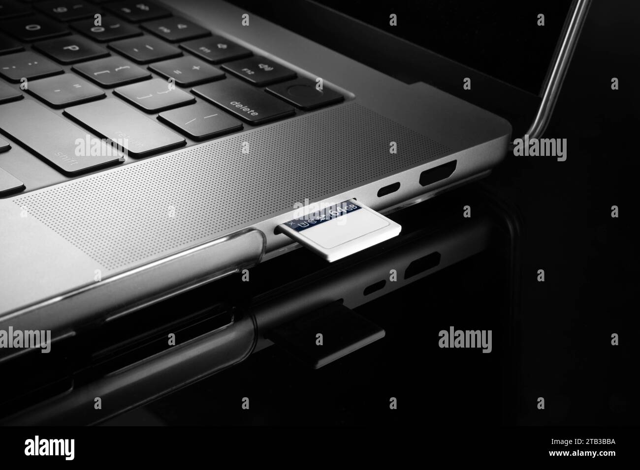 Sd card slot hi-res stock photography and images - Alamy