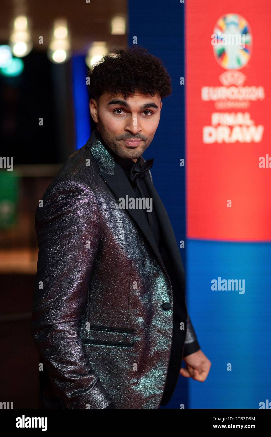 Younes Zarou (Deutschland, Influencer, TikTok Star, Musikproduzent ...