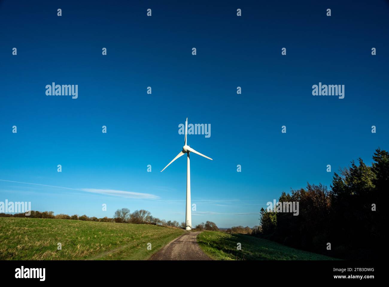 Ringmer, November 23rd 2023: A solitary power windmill at Ringmer, near ...