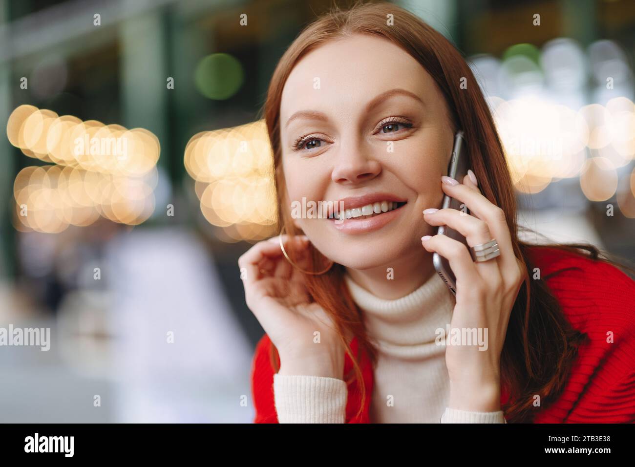 Lively talk hi-res stock photography and images - Alamy