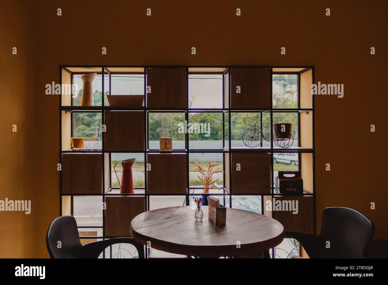 Coffee shop interior design hi-res stock photography and images - Alamy