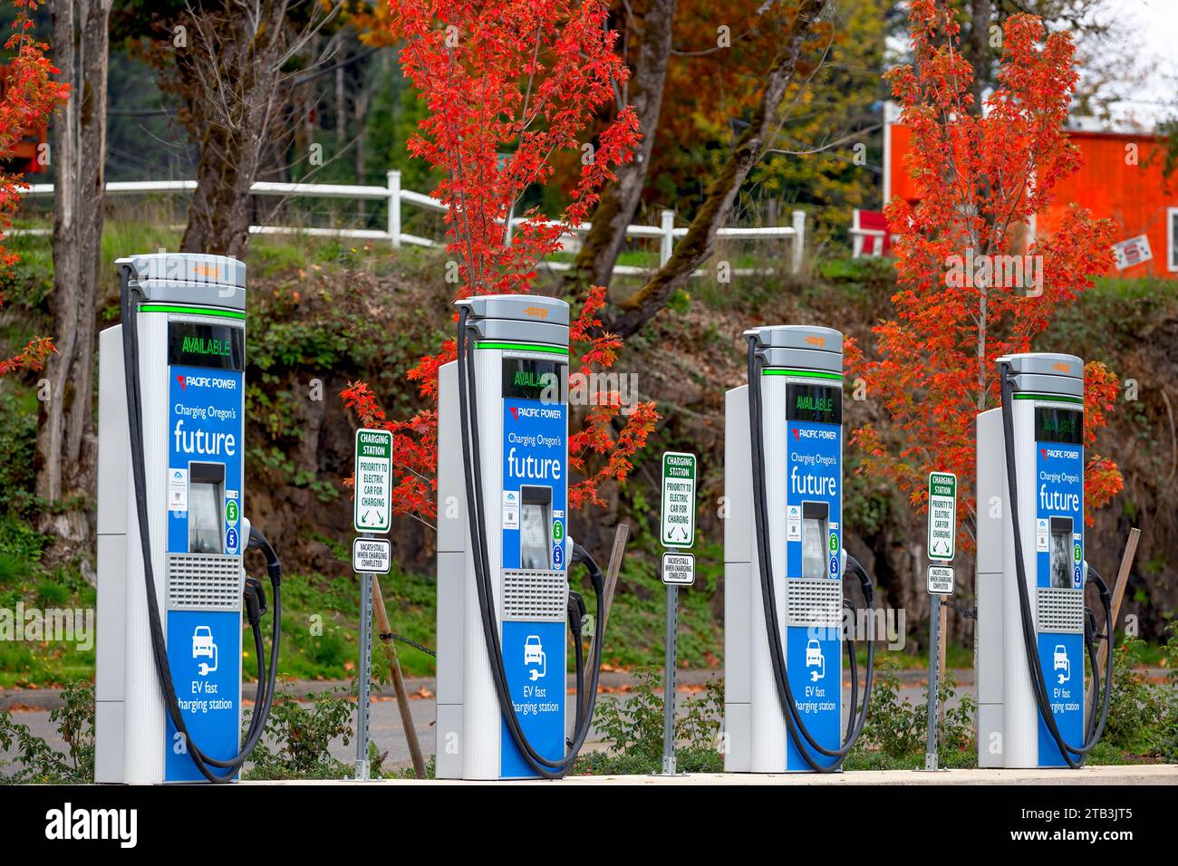 Chargind stations hi-res stock photography and images - Alamy