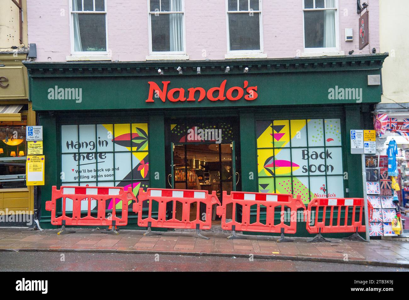 English nandos hi-res stock photography and images - Alamy