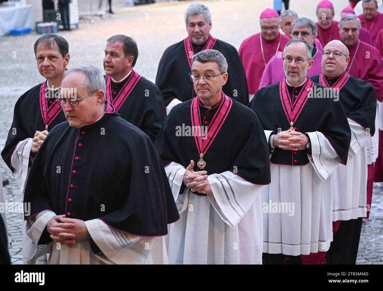 Rottenburg Kreis Tuebingen 02.12.2023 Pontifikalamt im Rottenburger Dom ...
