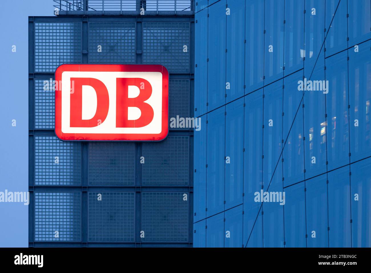 Db symbol db zeichen hi-res stock photography and images - Alamy