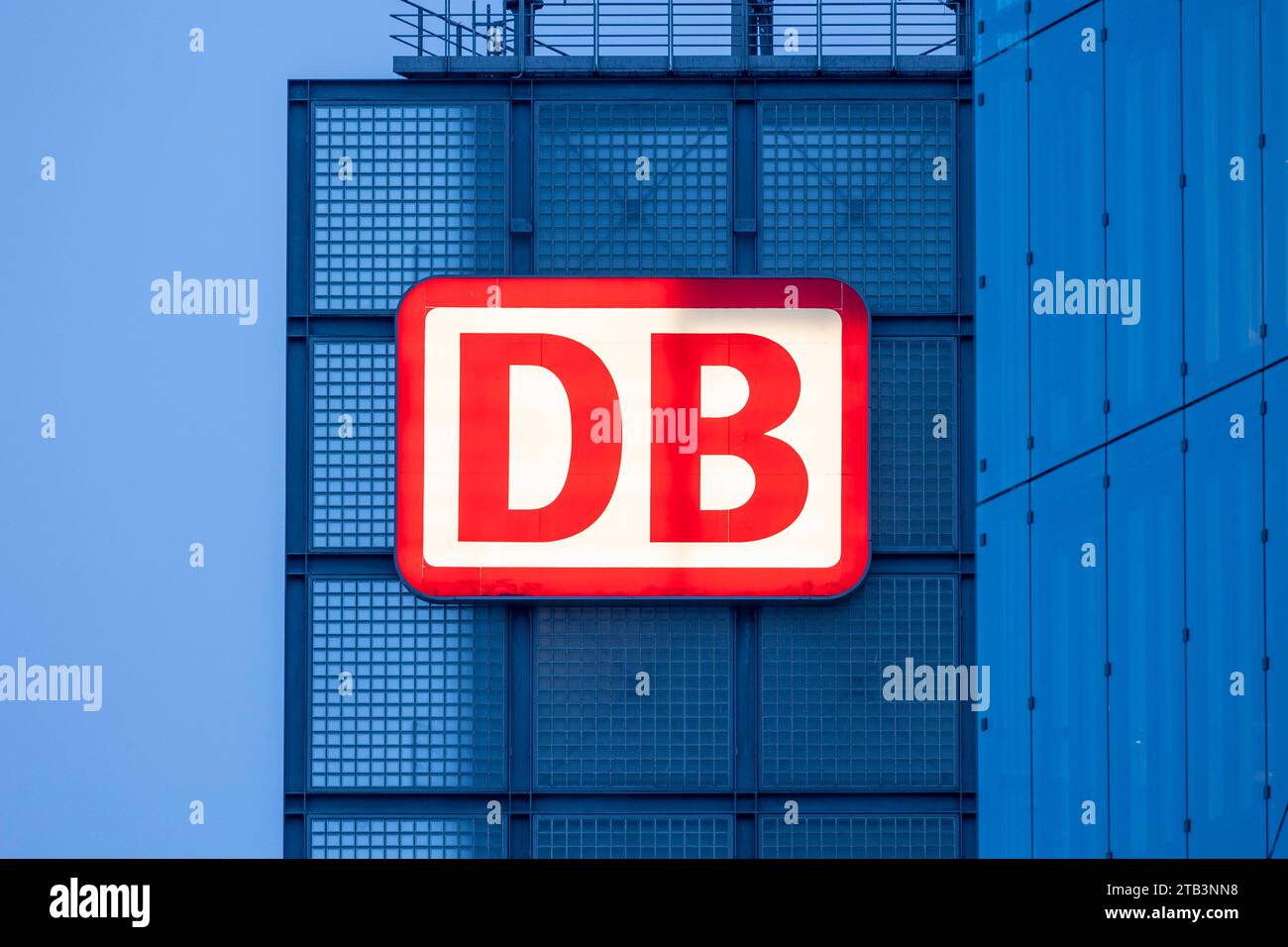Db symbol db zeichen hi-res stock photography and images - Alamy