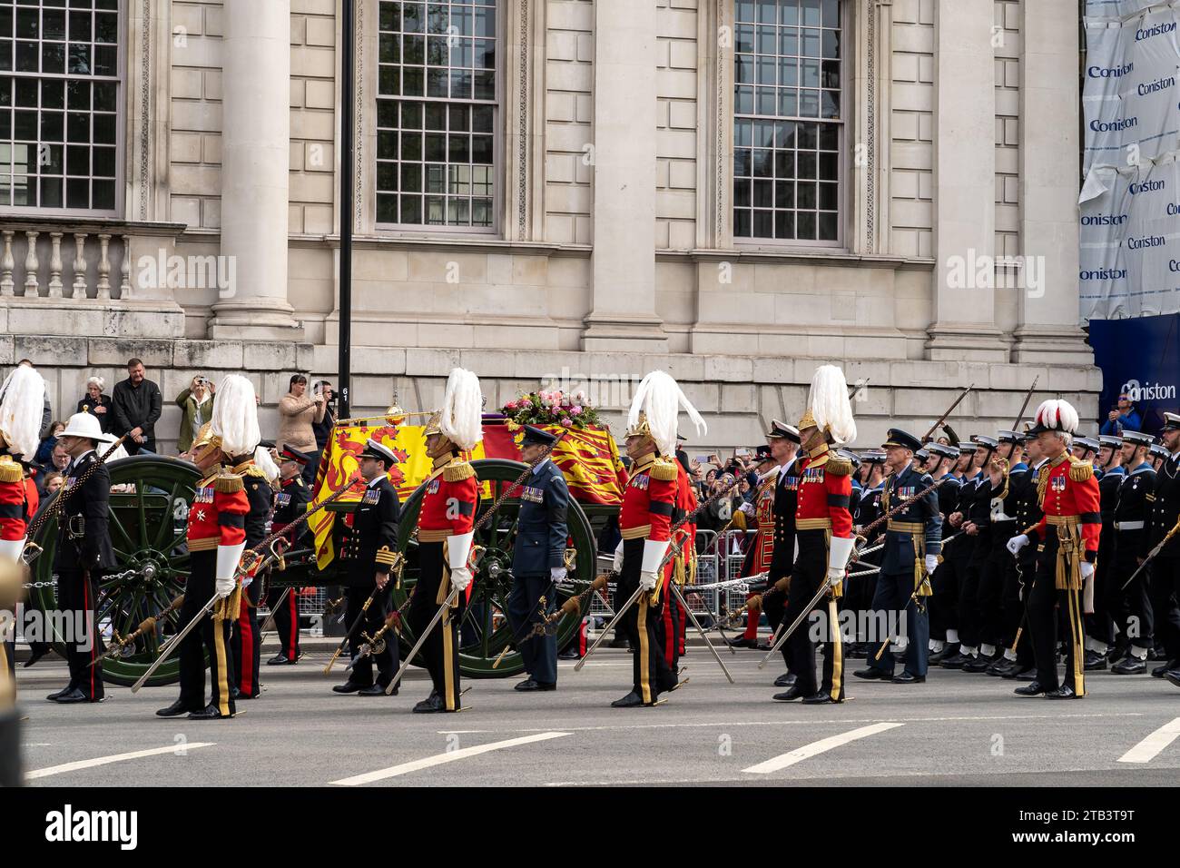 The coffin of Queen Elizabeth II during the Procession in 2022 Stock Photo - Alamy