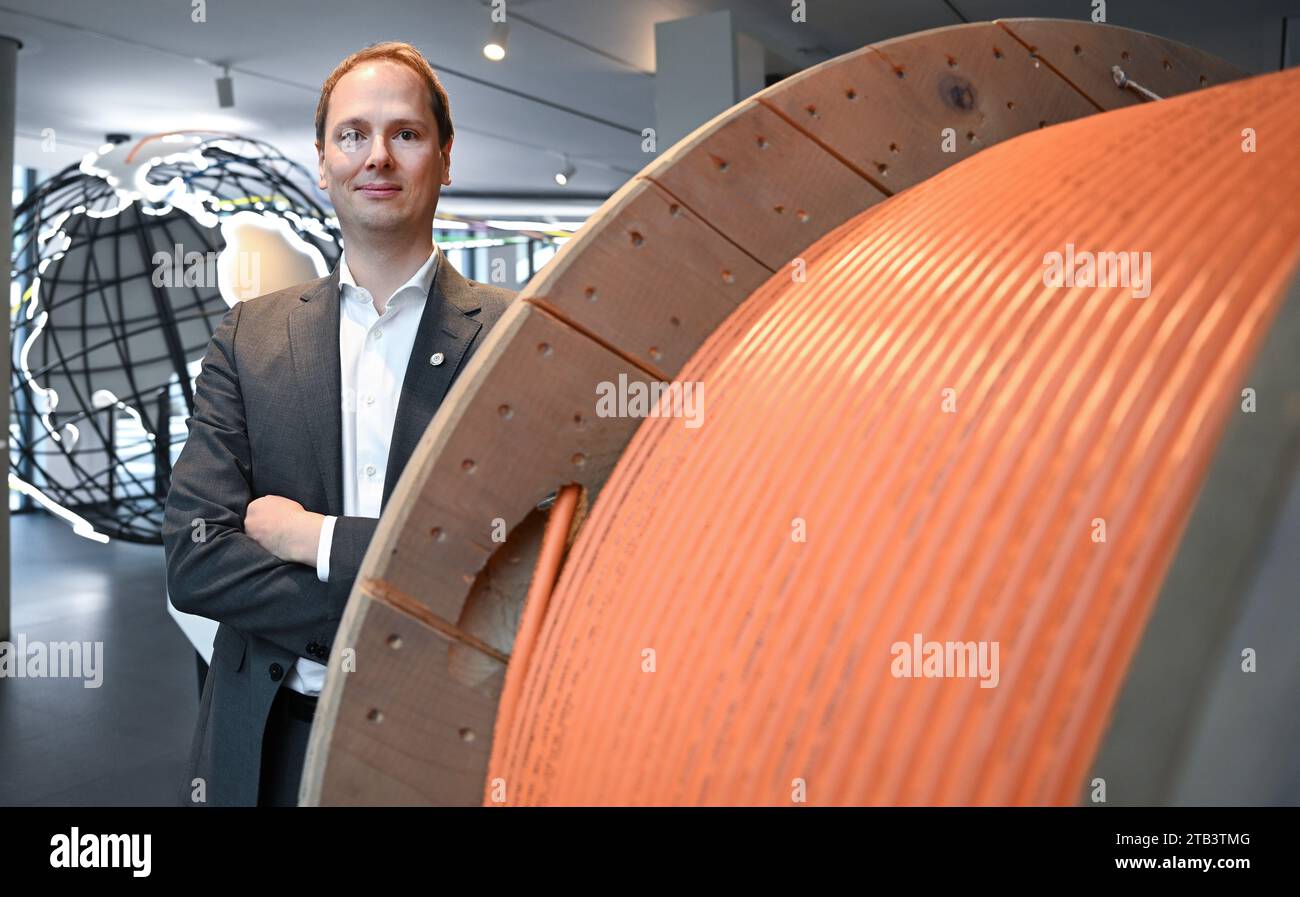 Lapp cable hi-res stock photography and images - Alamy