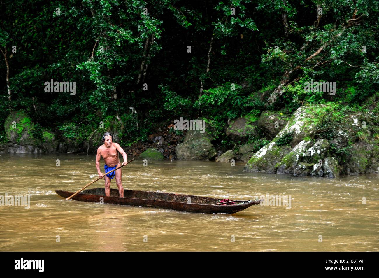 Panama river embera village hi-res stock photography and images - Alamy