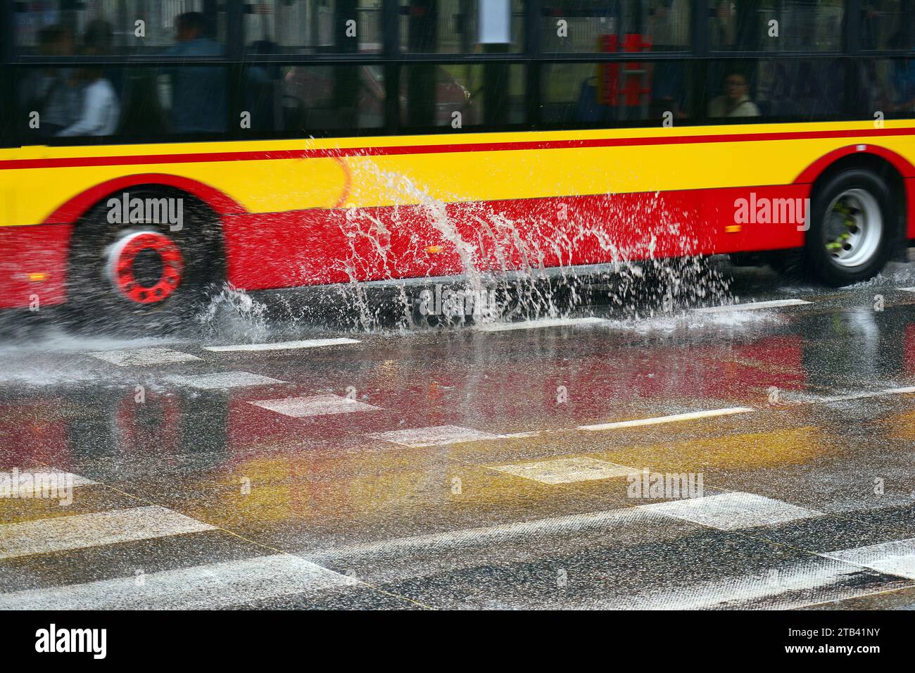 Splashes from under wheels hi-res stock photography and images - Alamy