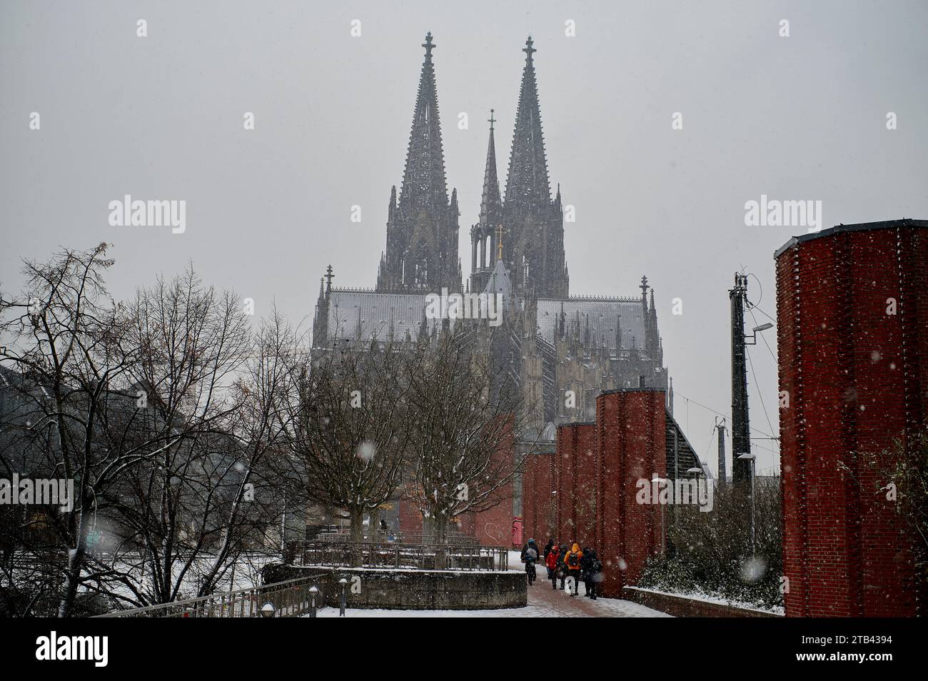 COLOGNE, GERMANY - 4 DECEMBER, 2023: Cologne Cathedral during snowfall ...