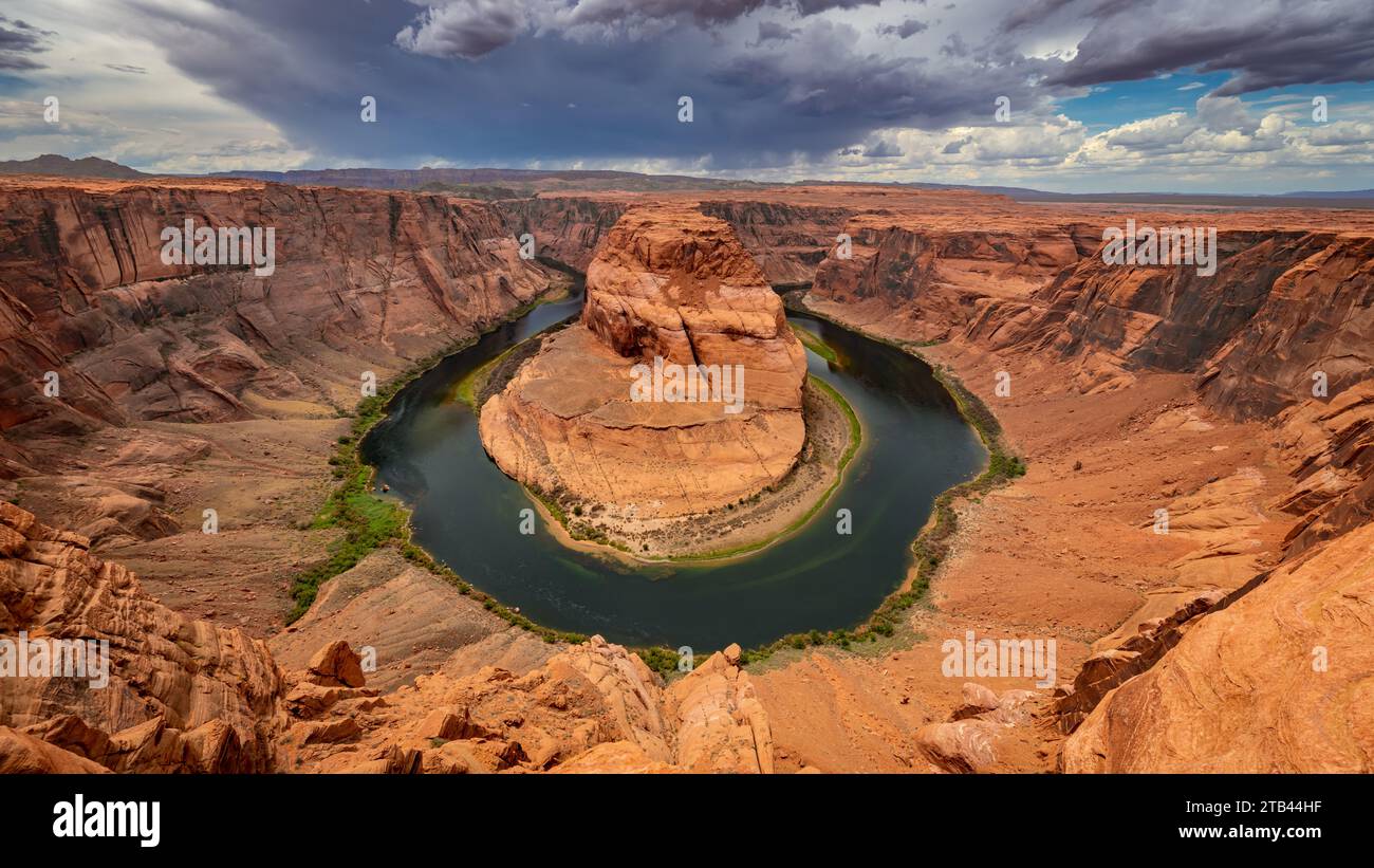 Horseshoe bend rock formation hi-res stock photography and images - Alamy