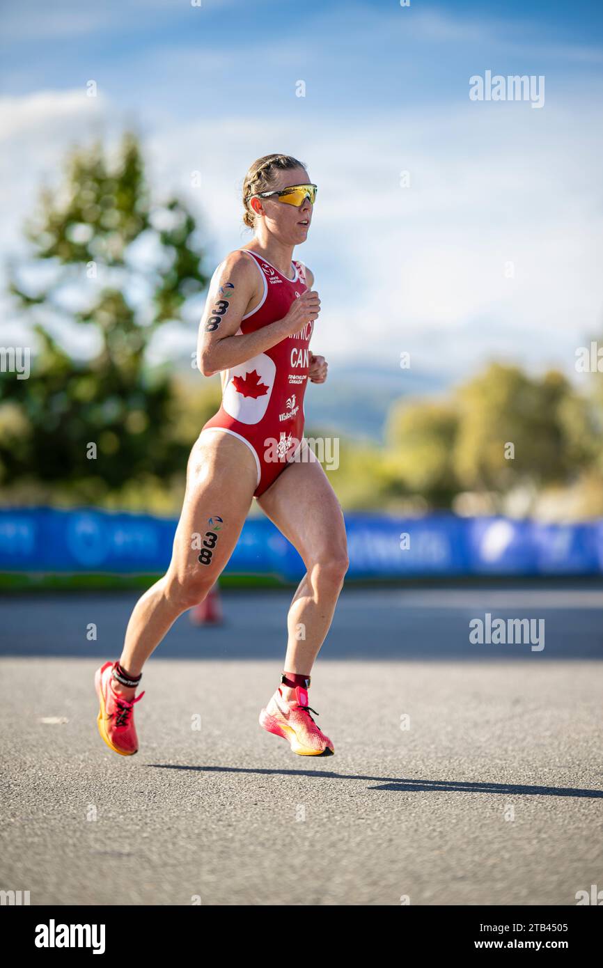 Dominika Jamnicky running in Pontevedra in the 2023 World Triathlon ...