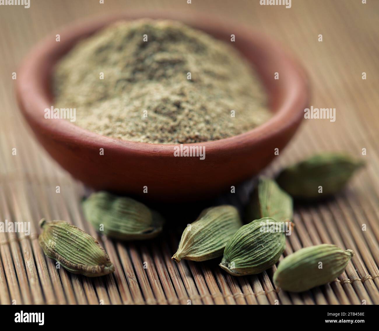 Ground powder hi-res stock photography and images - Alamy