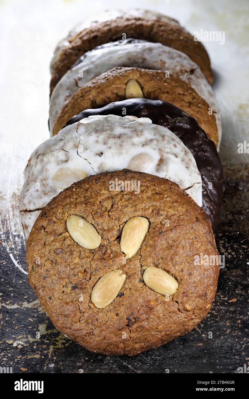 Original Nuremberg Elisen type Lebkuchen (gingerbread) on a vintage ...