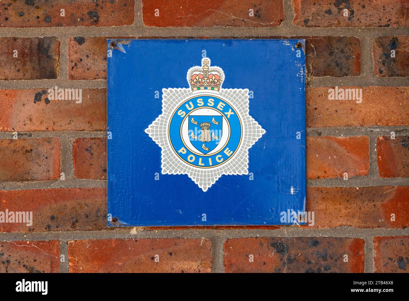 Sussex police crest hi-res stock photography and images - Alamy