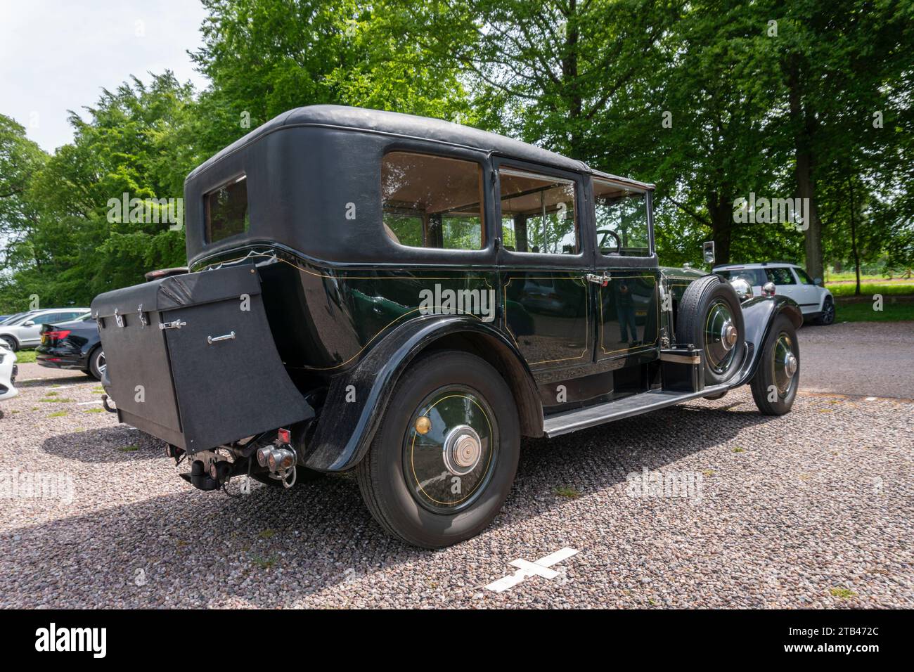 Rolls royce board hi-res stock photography and images - Alamy