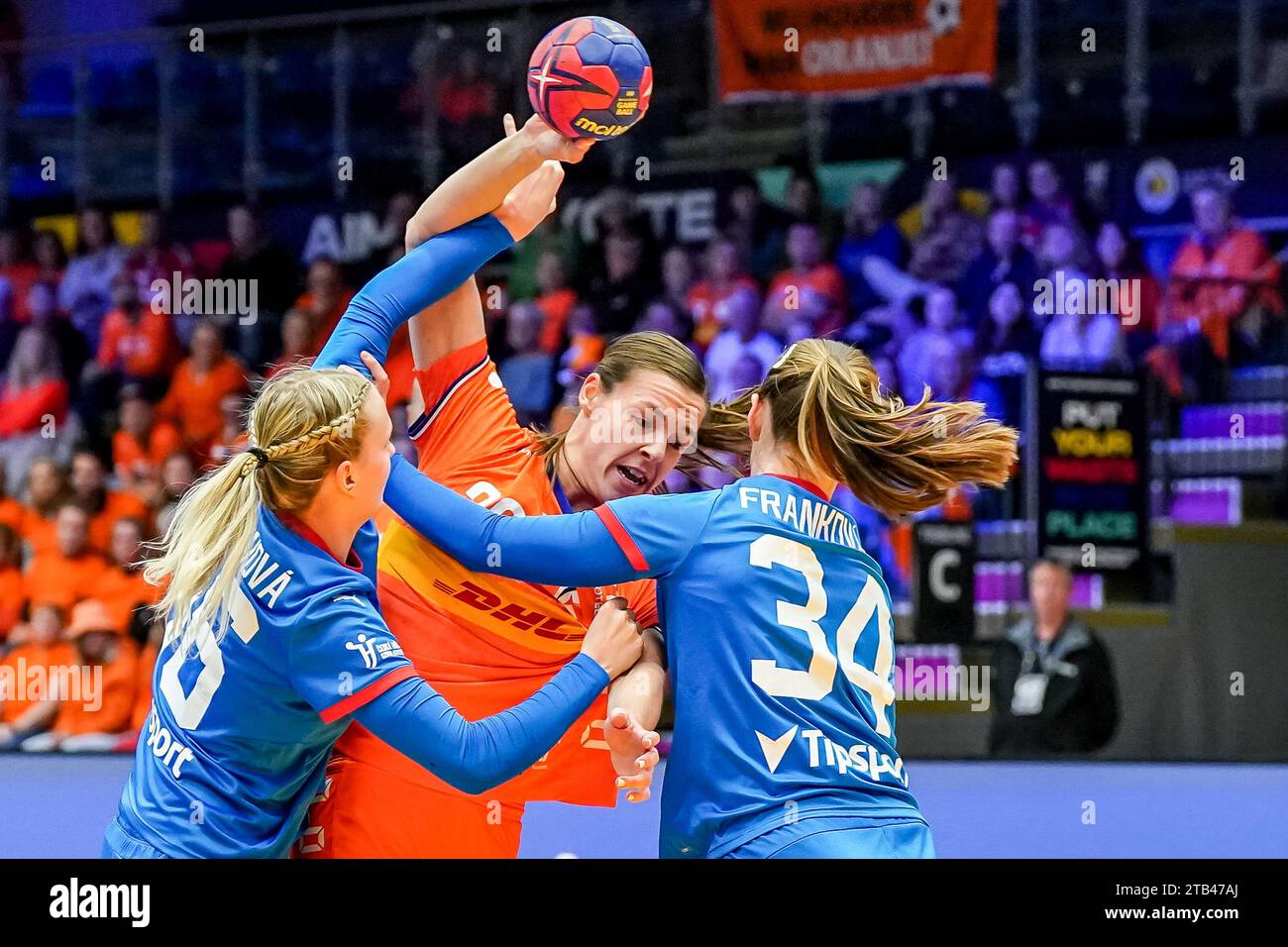 Julie frankova hi-res stock photography and images - Alamy