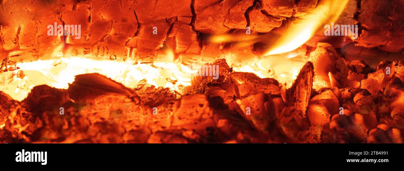 Fire stove hi-res stock photography and images - Alamy
