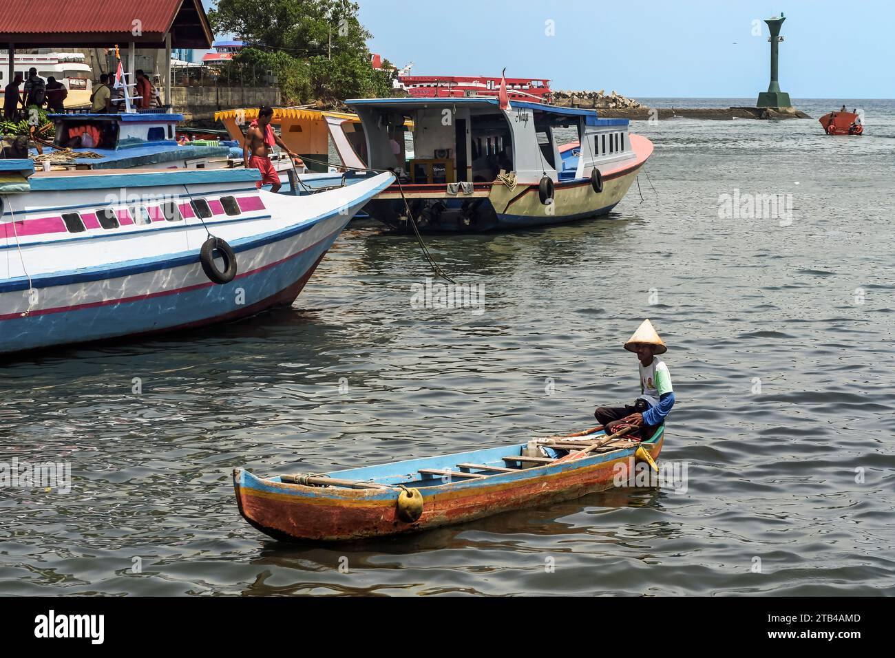 Conical boats hi-res stock photography and images - Alamy