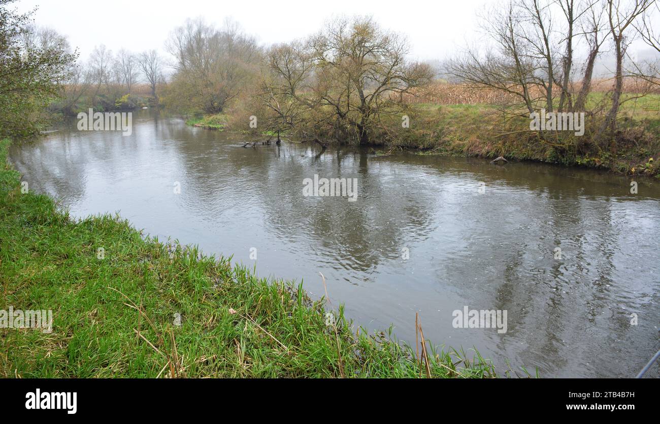 Landscape small river hi-res stock photography and images - Alamy