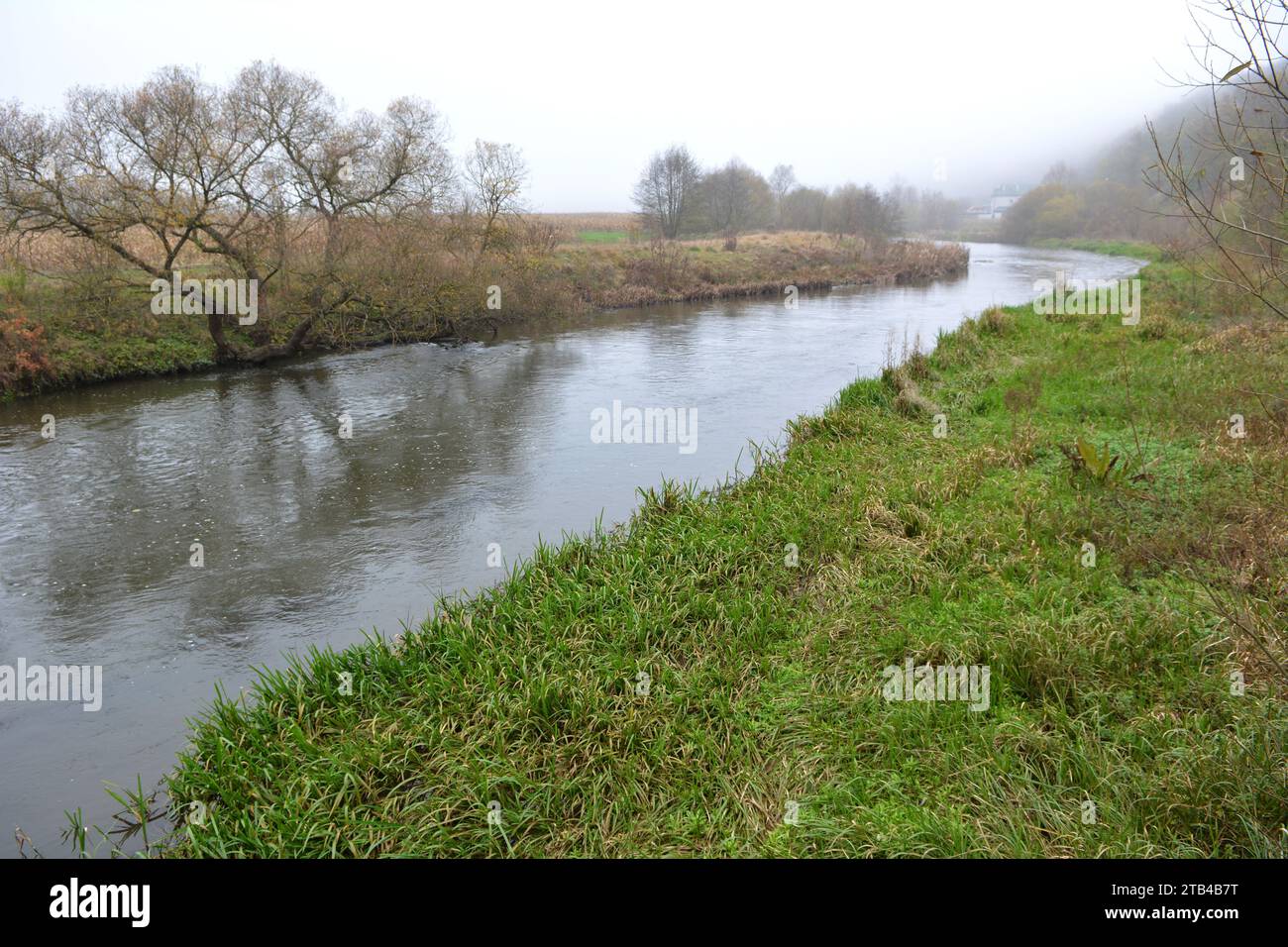 Landscape small river hi-res stock photography and images - Alamy