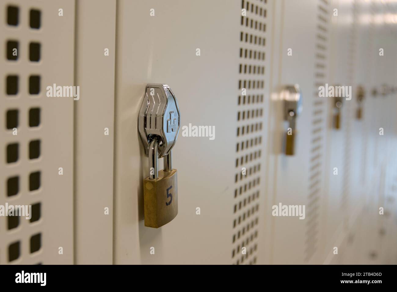 Public lockers hi-res stock photography and images - Alamy