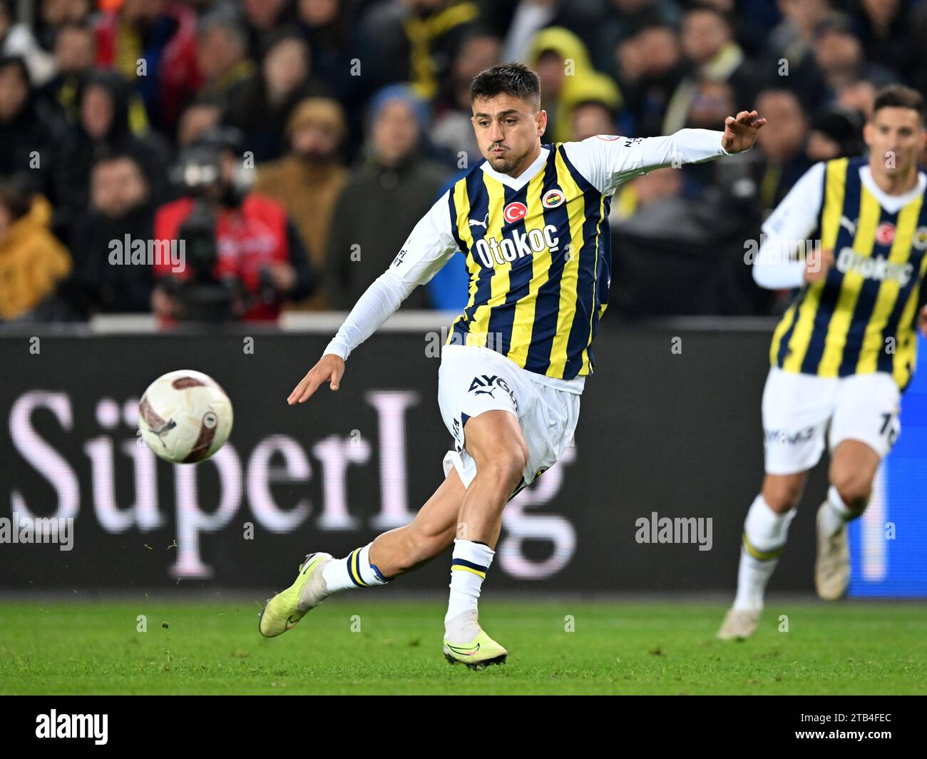 ISTANBUL - Cengiz Under of Fenerbahce SK during the Turkish Superlig ...