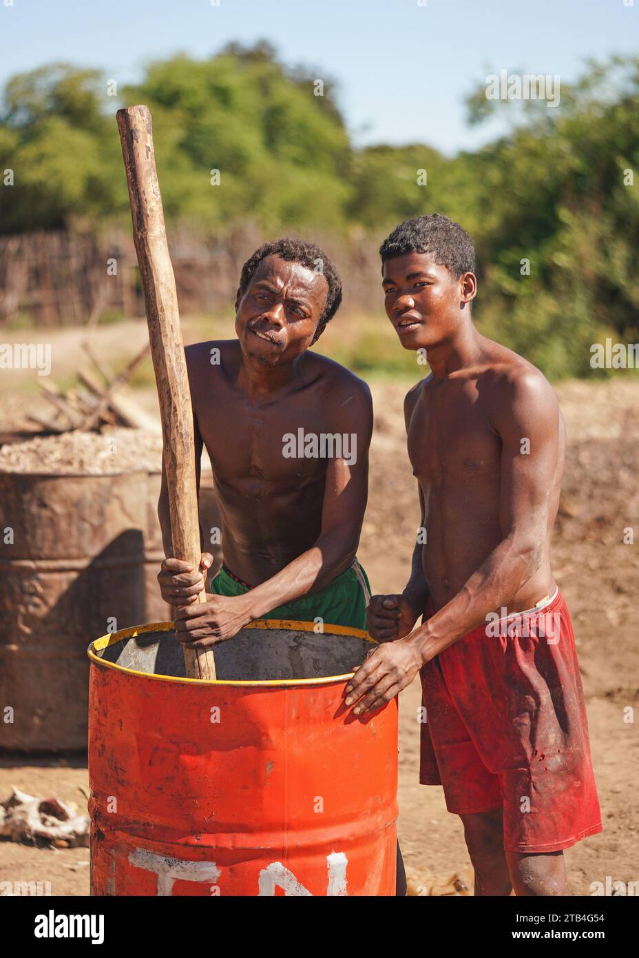 Black african local man extracting hi-res stock photography and images ...