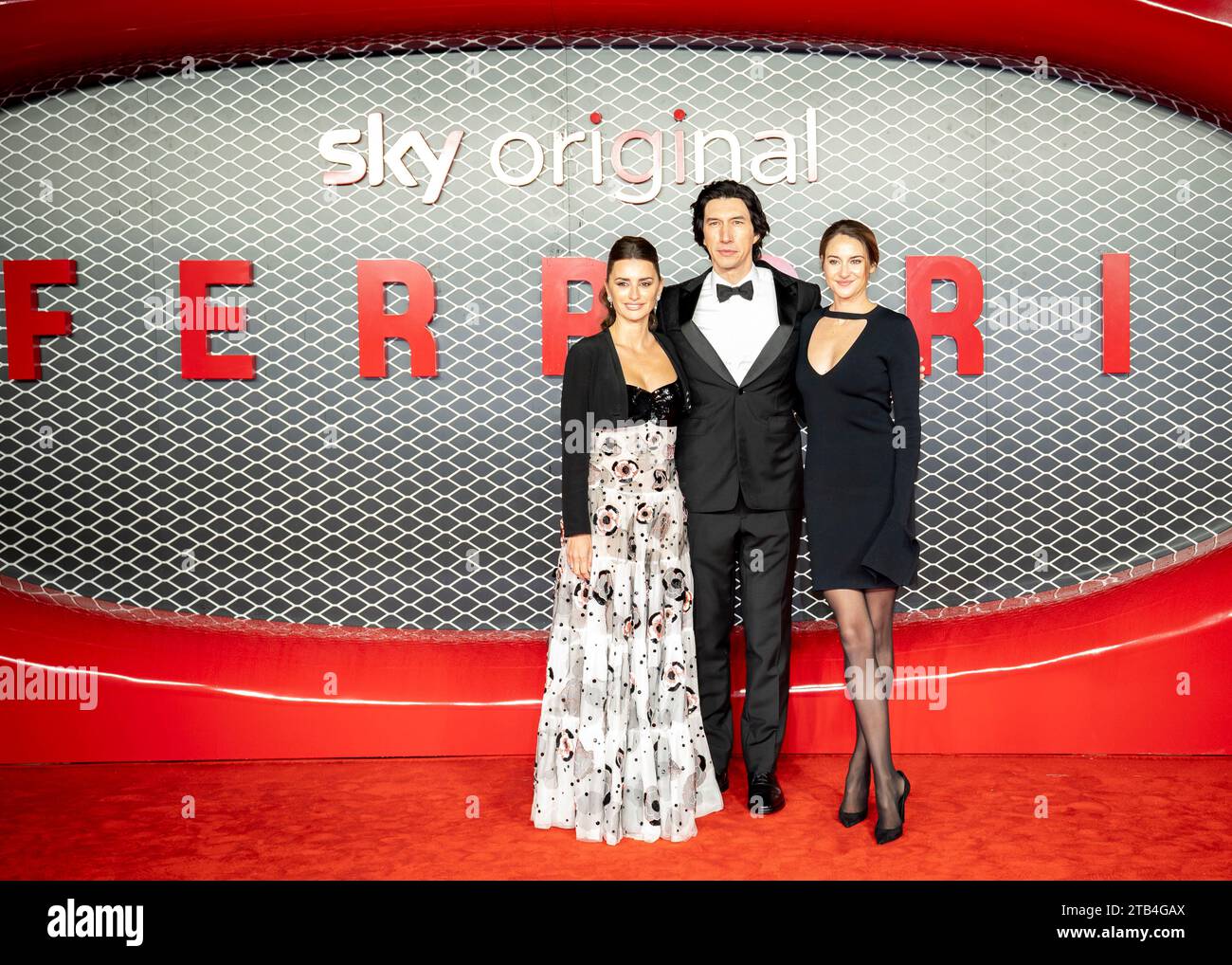 Adam driver and shailene woodley hi-res stock photography and images ...