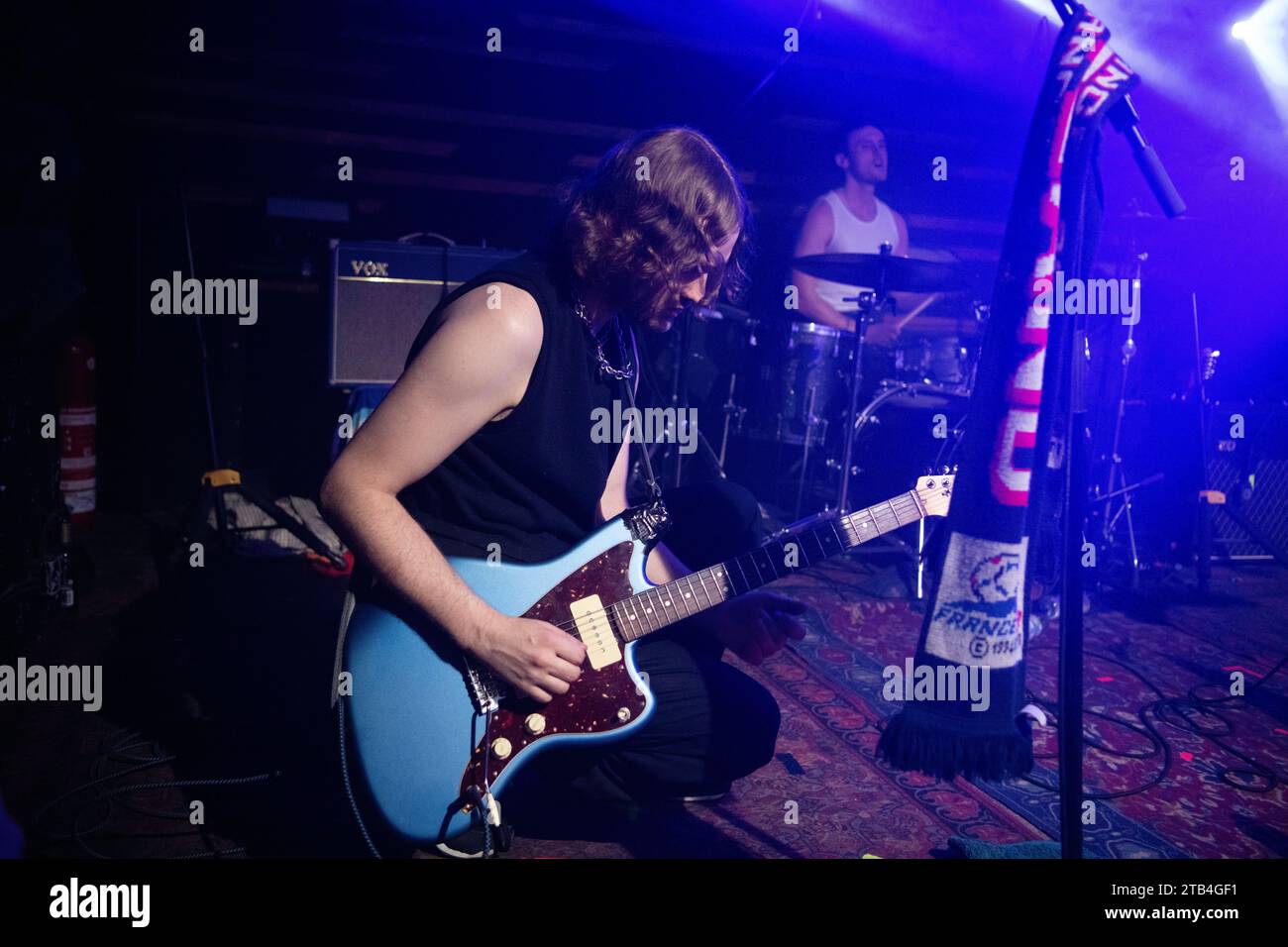 Declan Welsh and The Decadent West, a scottish power pop band ...