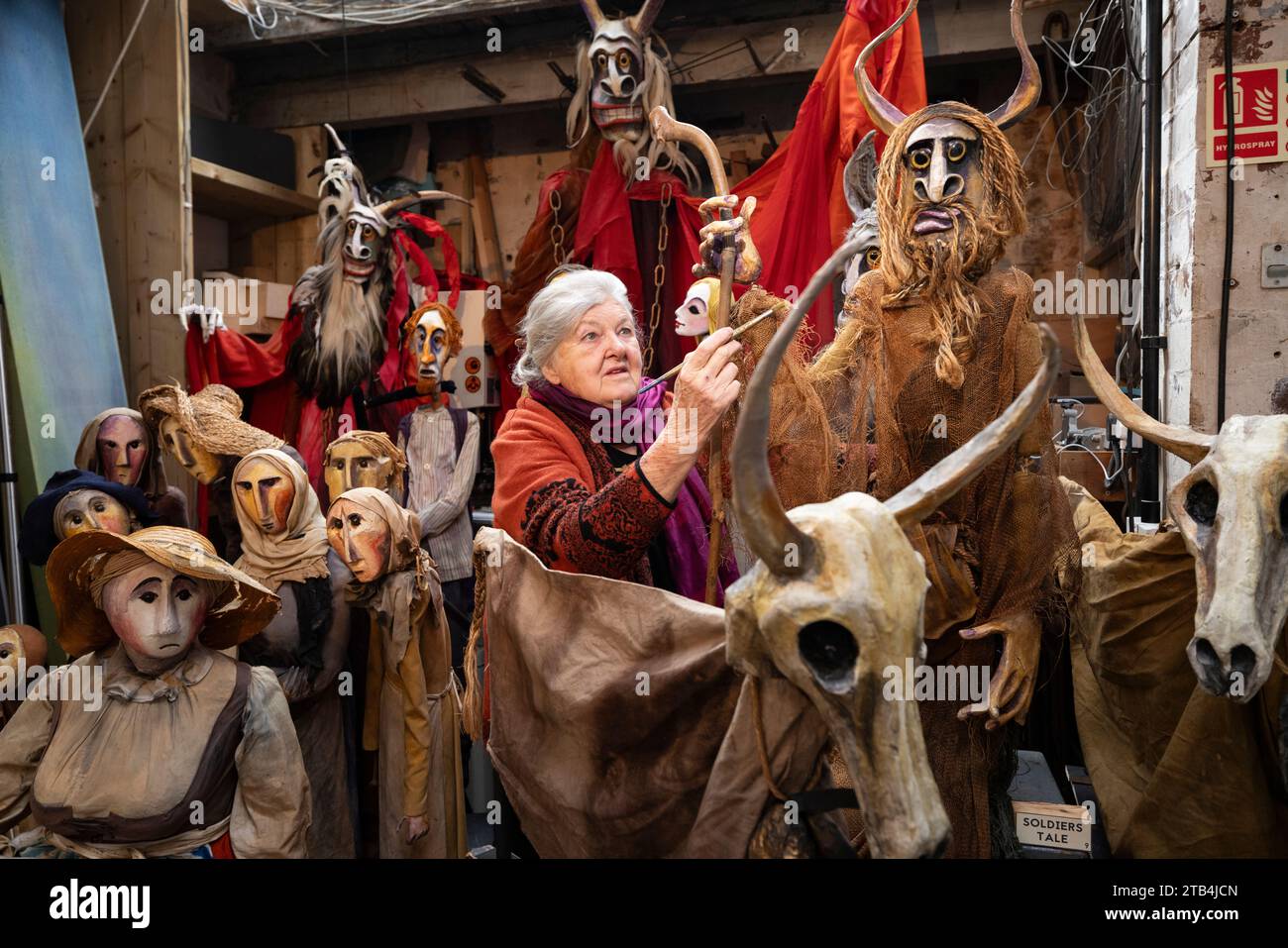 Renowned puppetry artist Lyndie Wright opens her workshop showcasing ...