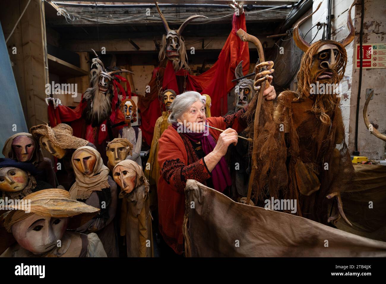 Renowned puppetry artist Lyndie Wright opens her workshop showcasing ...