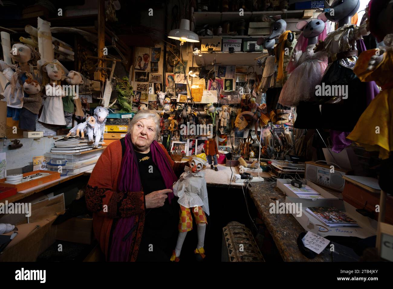 Renowned puppetry artist Lyndie Wright opens her workshop showcasing ...