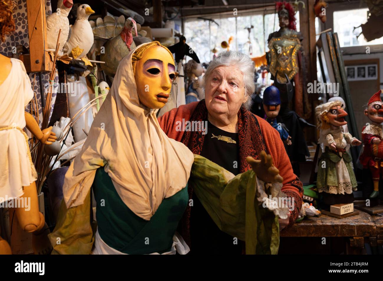 Renowned puppetry artist Lyndie Wright opens her workshop showcasing ...