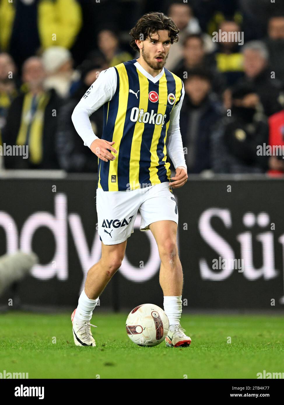 ISTANBUL - Ferdi Kadioglu of Fenerbahce SK during the Turkish Superlig ...