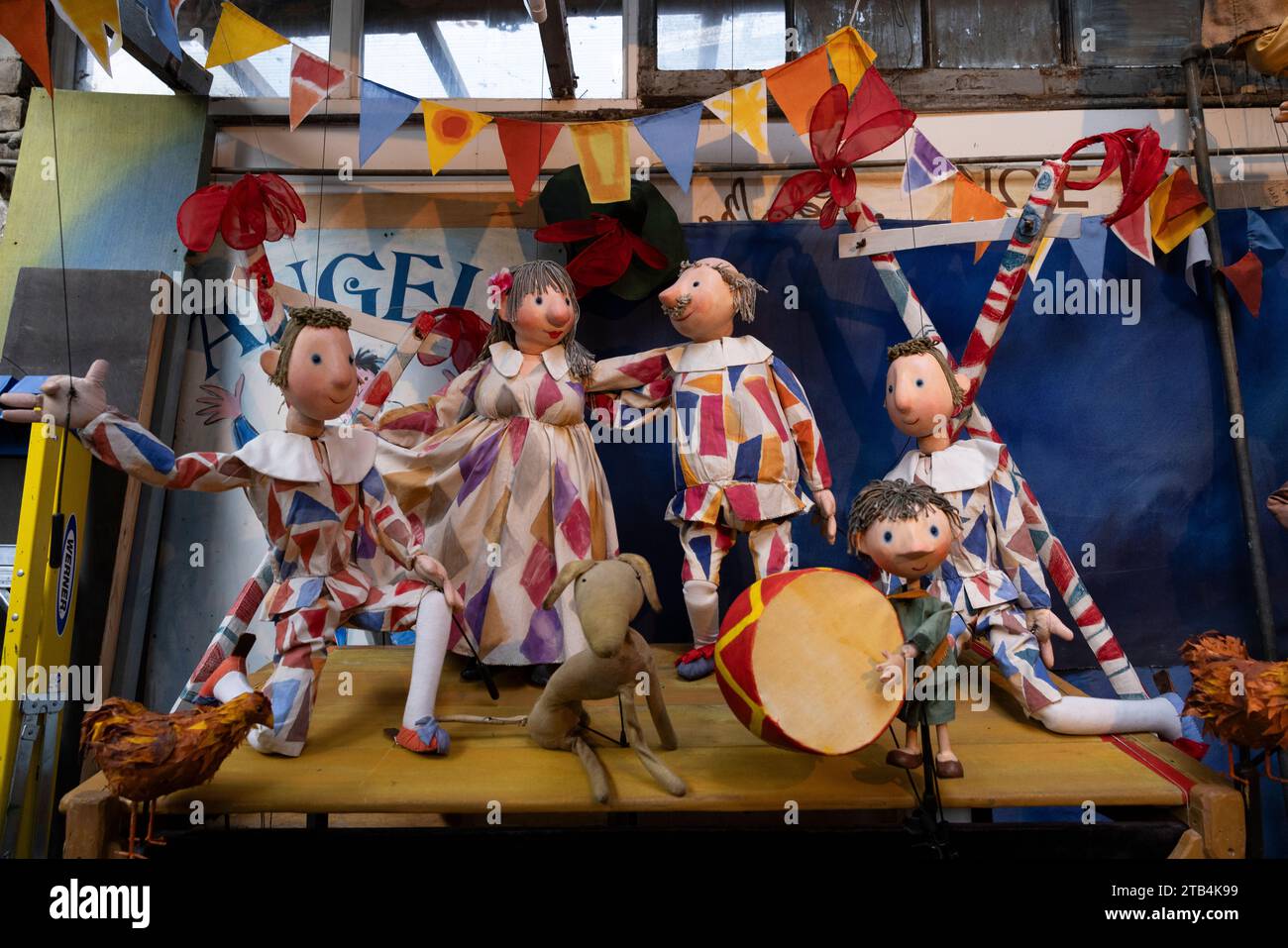 Renowned puppetry artist Lyndie Wright opens her workshop showcasing ...