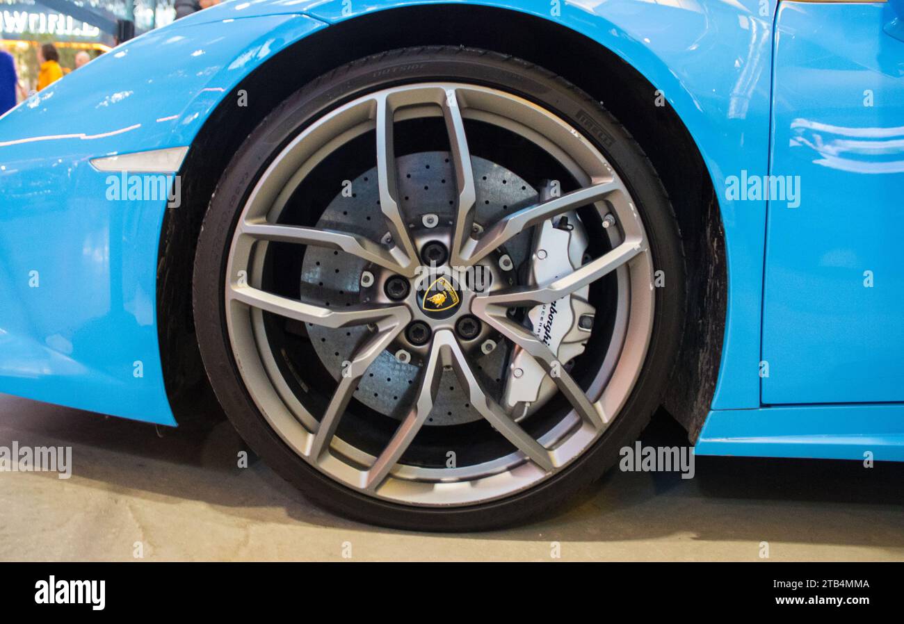 Super car brakes hi-res stock photography and images - Alamy