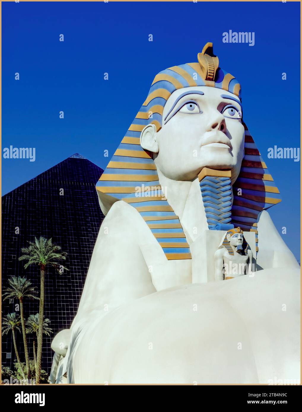 Las vegas sphynx hi-res stock photography and images - Alamy