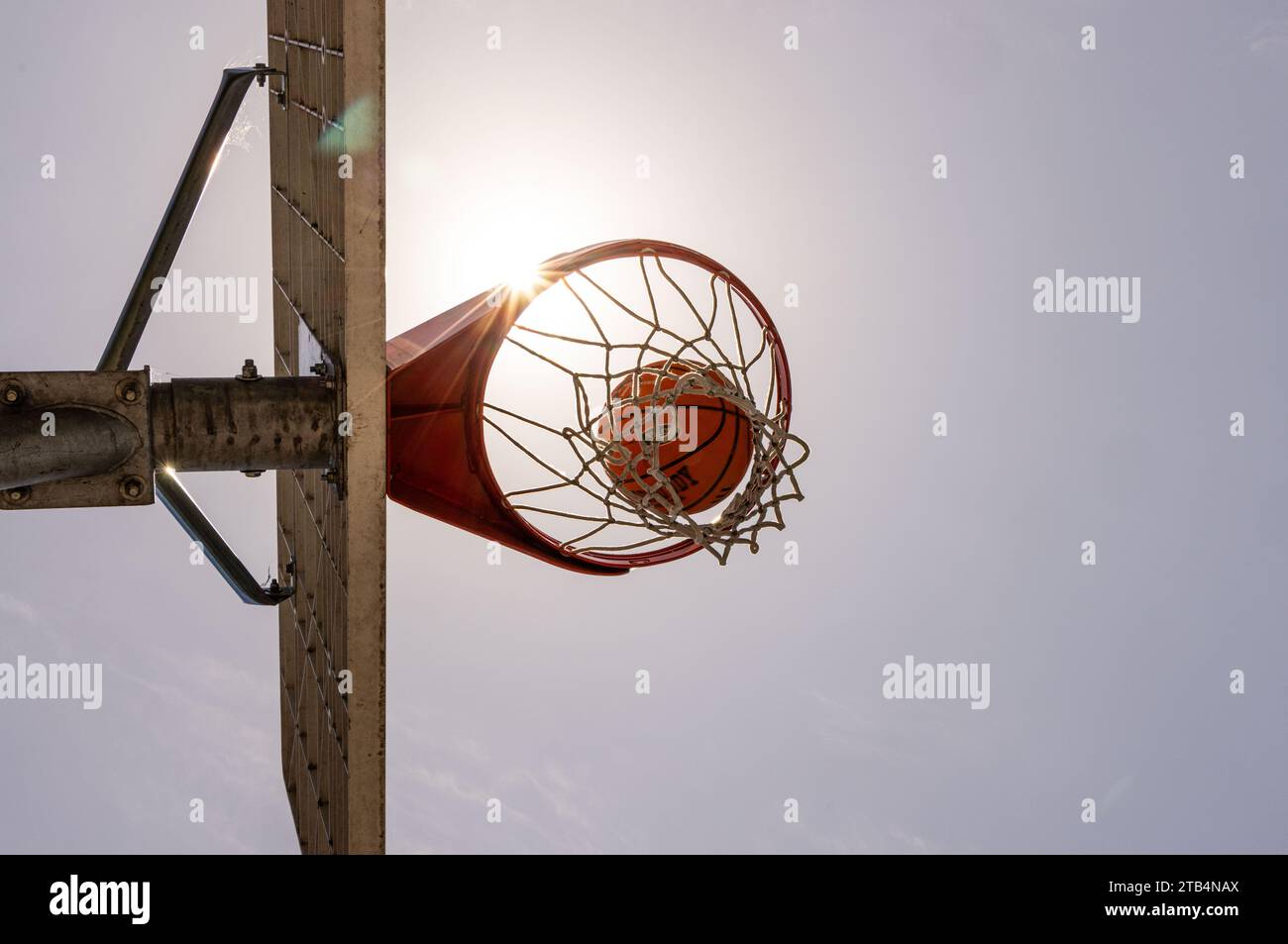 Looking through win hi-res stock photography and images - Alamy