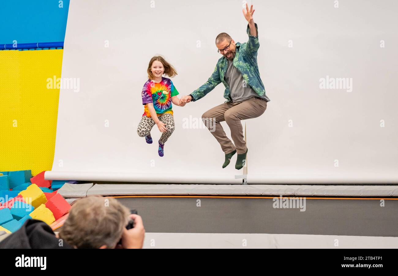 20231204 Fotoshooting mit Manfred Baumann fuer den DAC Kalender WIEN ...