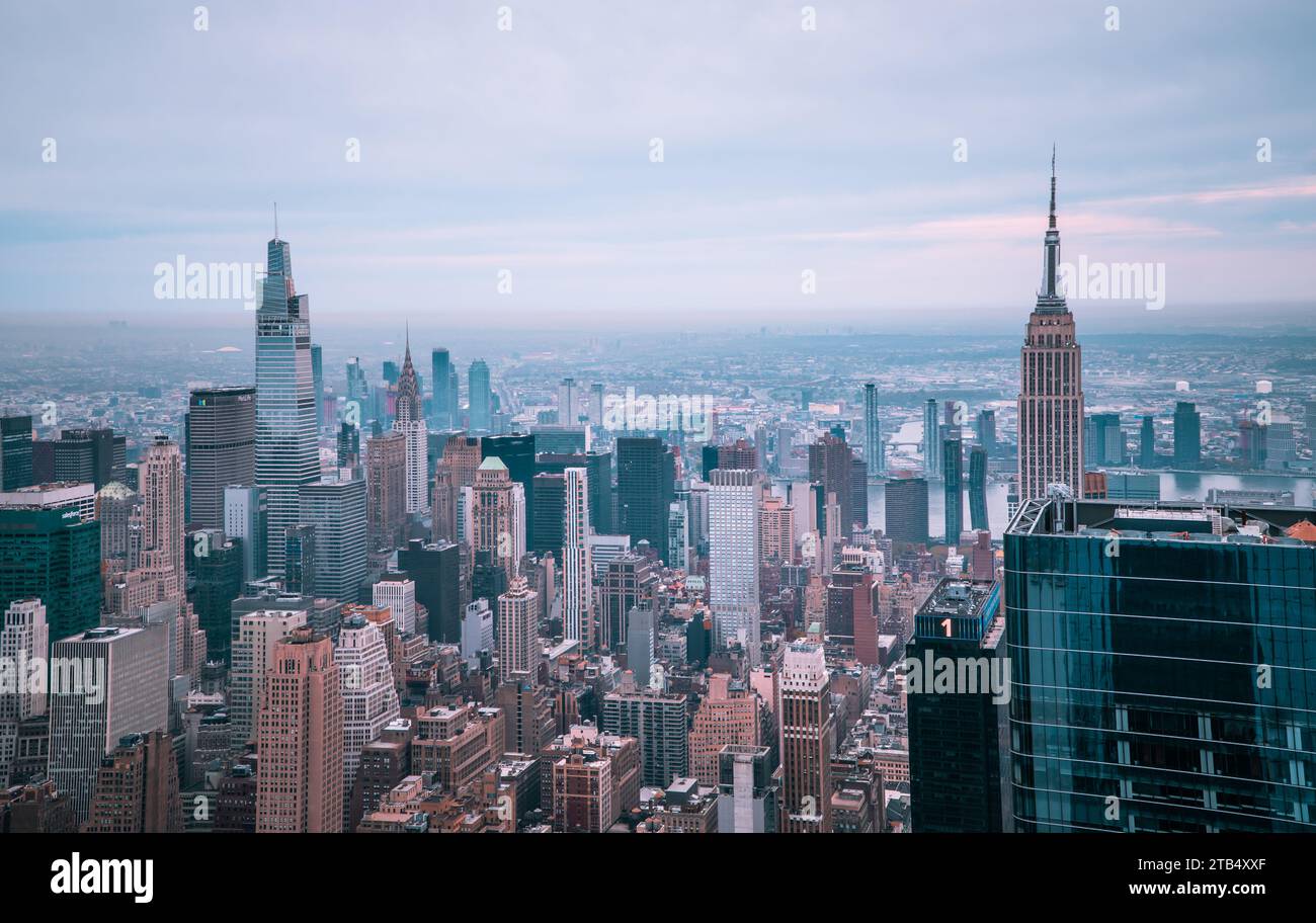 aerial panoramic view of central Manhattan from the Edge Observation ...