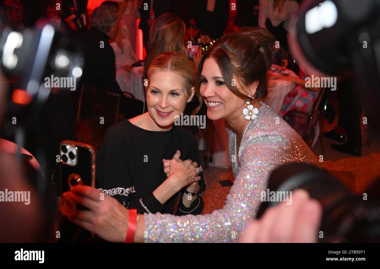 Munich, Germany. 04th Dec, 2023. Actress Kelly Rutherford and presenter ...