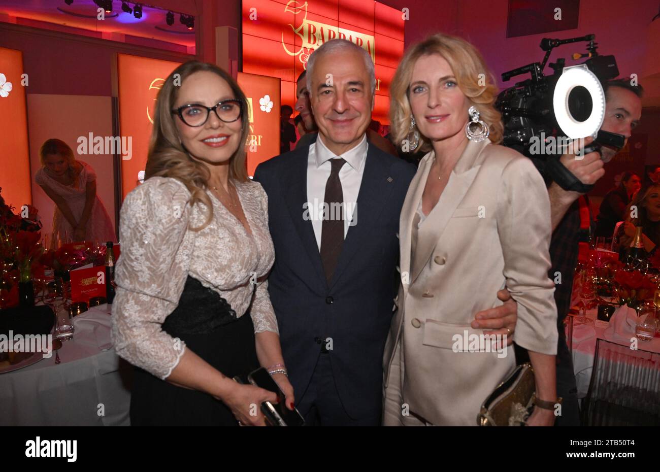 Munich, Germany. 04th Dec, 2023. Actress Ornella Muti, (l-r) Ferrero ...
